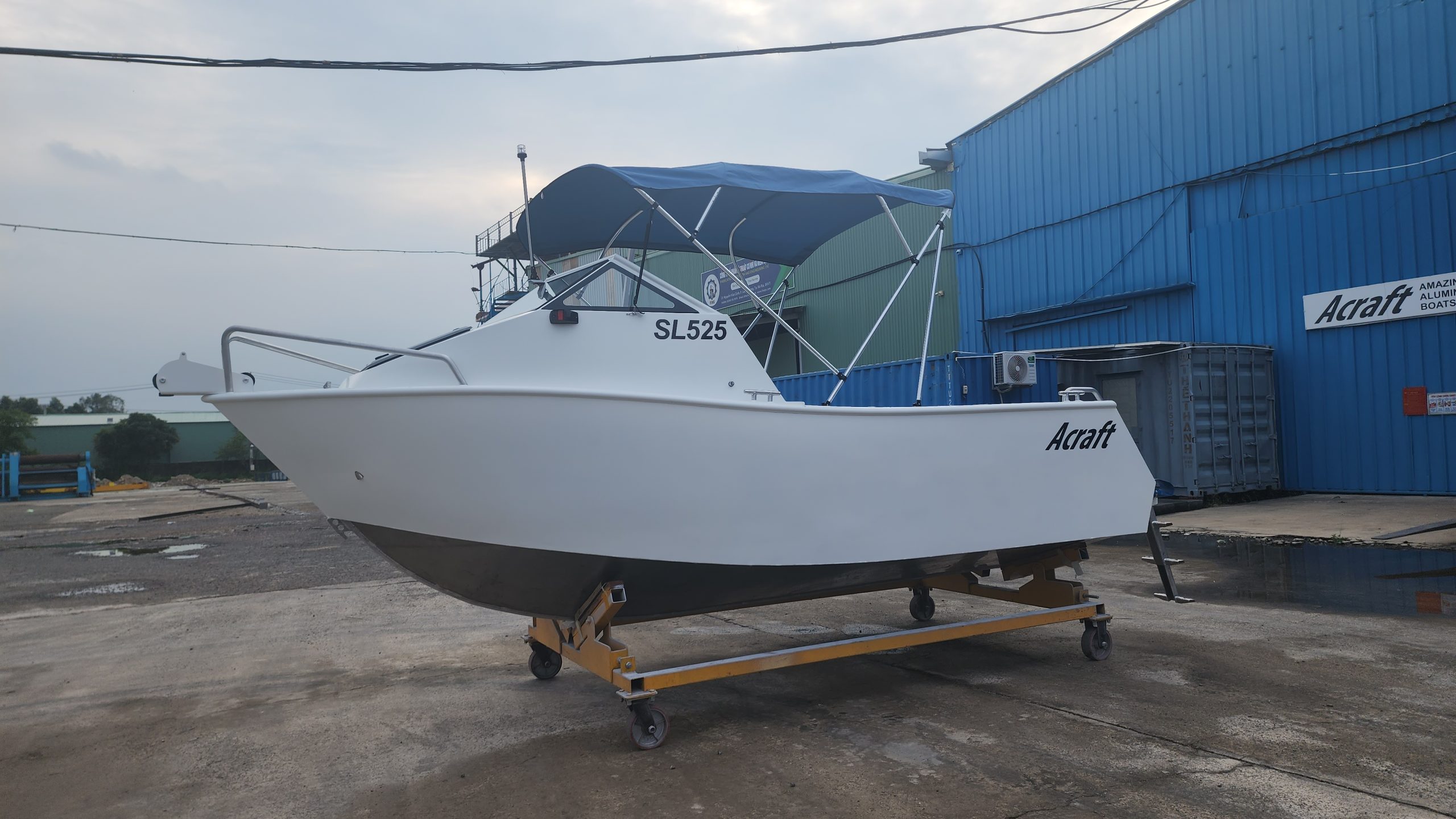 Sleek Line Plate Boats - Acraft Marine